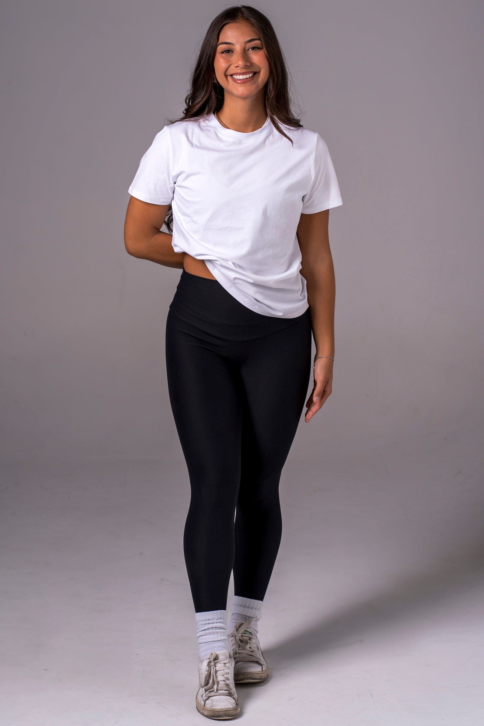 White Basic Tee | Comfortable | Loose Fit | Empress